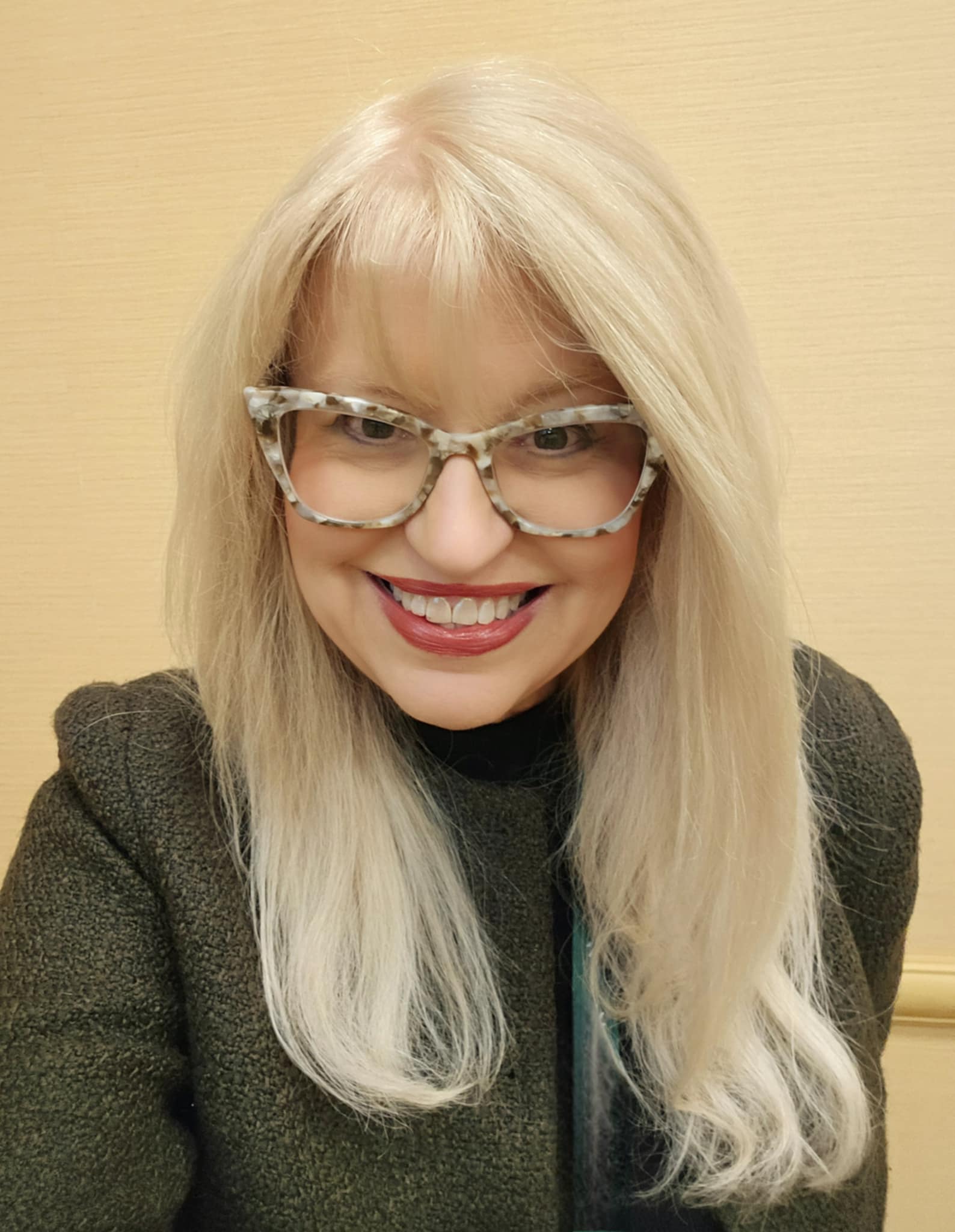 About Me – Professor Corinne